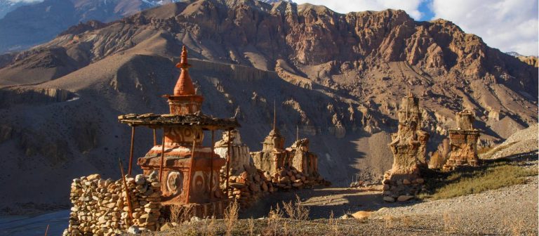 The Kingdom of Mustang – 10 Pieces